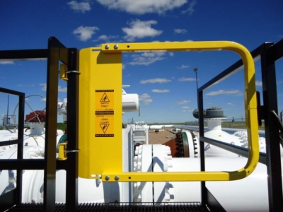 Single Self-Closing Safety Gate | Swing Gate | Ladder Gate | CAI Safety ...