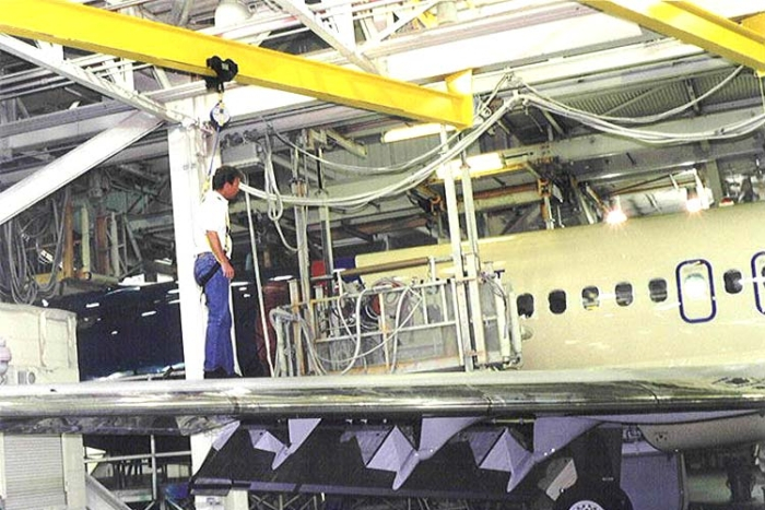 Aircraft & Hangar Mounted Systems – CAI Safety Systems, Inc.